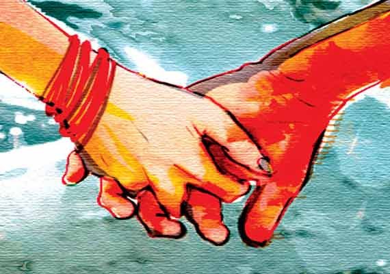 Love Jihad or Forced Conversion: Hindu girl and Muslim boy absconding ... Love Jihad or Forced Conversion: Hindu girl and Muslim boy absconding ...