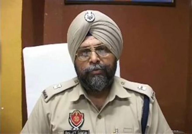 SP Baljit Singh's father too died in a terror attack-IndiaTV News ...