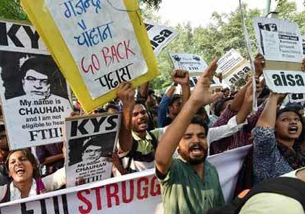 FTII strike to continue even after talsk; more meetings in store ...