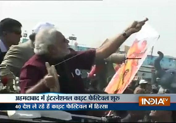 Modi inaugurates International Kite Festival in Gujarat | India News ...