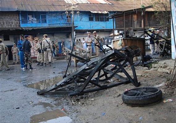 One seriously injured in bomb explosion in Manipur | India News – India TV