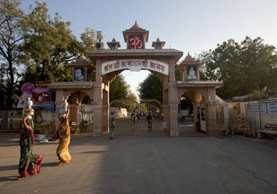 Asaram Bapu's ashram torched in Gujarat | India News – India TV